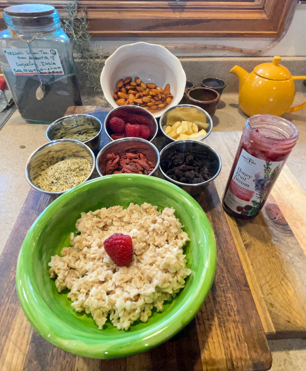 Raspberry Honey Oatmeal Party – Simply Bee Organics